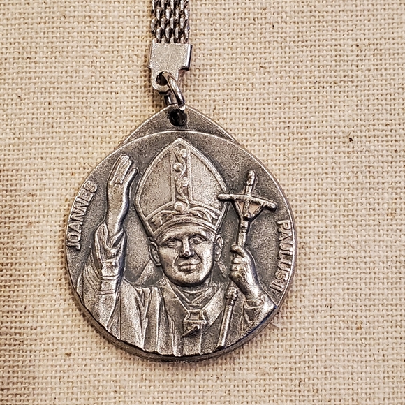 Vatican | Accessories | Vintage Vatican Pope John Paul Ii Keepsake ...